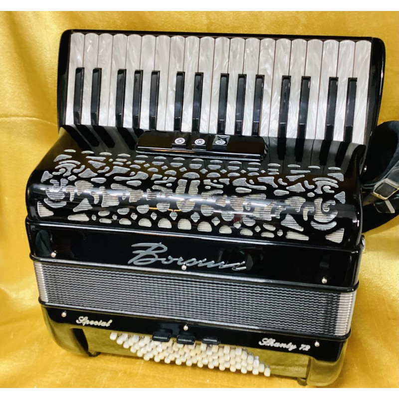 Borsini Shanty 34 Key Musette 72 Bass 3 Voice Piano Accordion Used