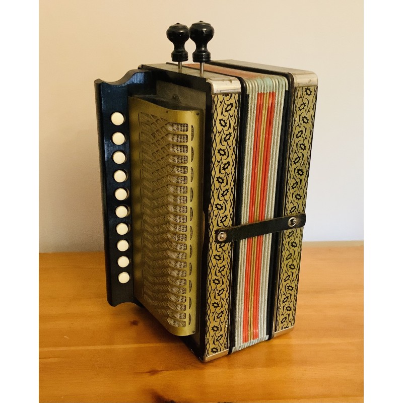 1, 2 & 3 Row Diatonic Accordions & Melodions